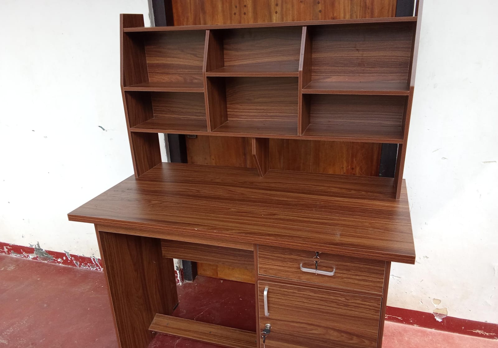 Melamine Modern Stand Study Table - MO.lk - MO.lk