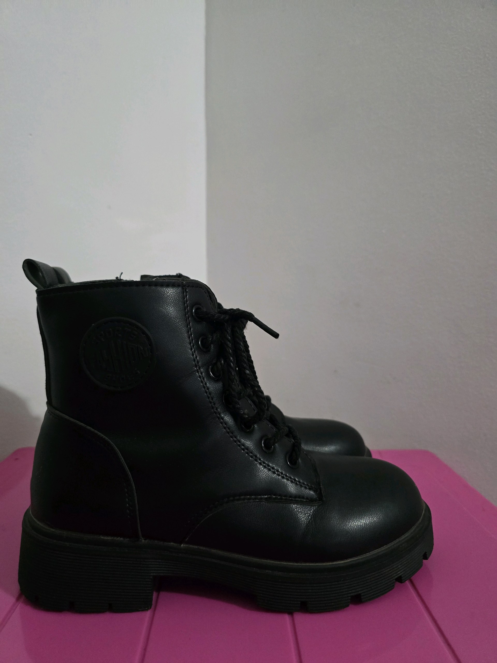Black Lace-up Ankle Boots - MO.lk - MO.lk