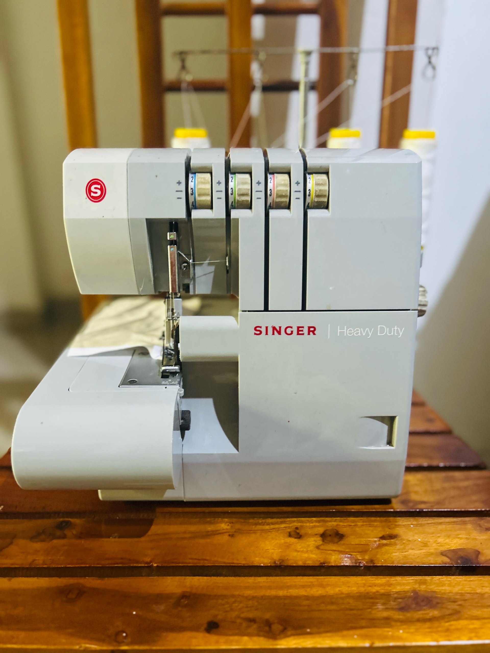 Heavy-Duty Overlock Sewing Machine - MO.lk - MO.lk